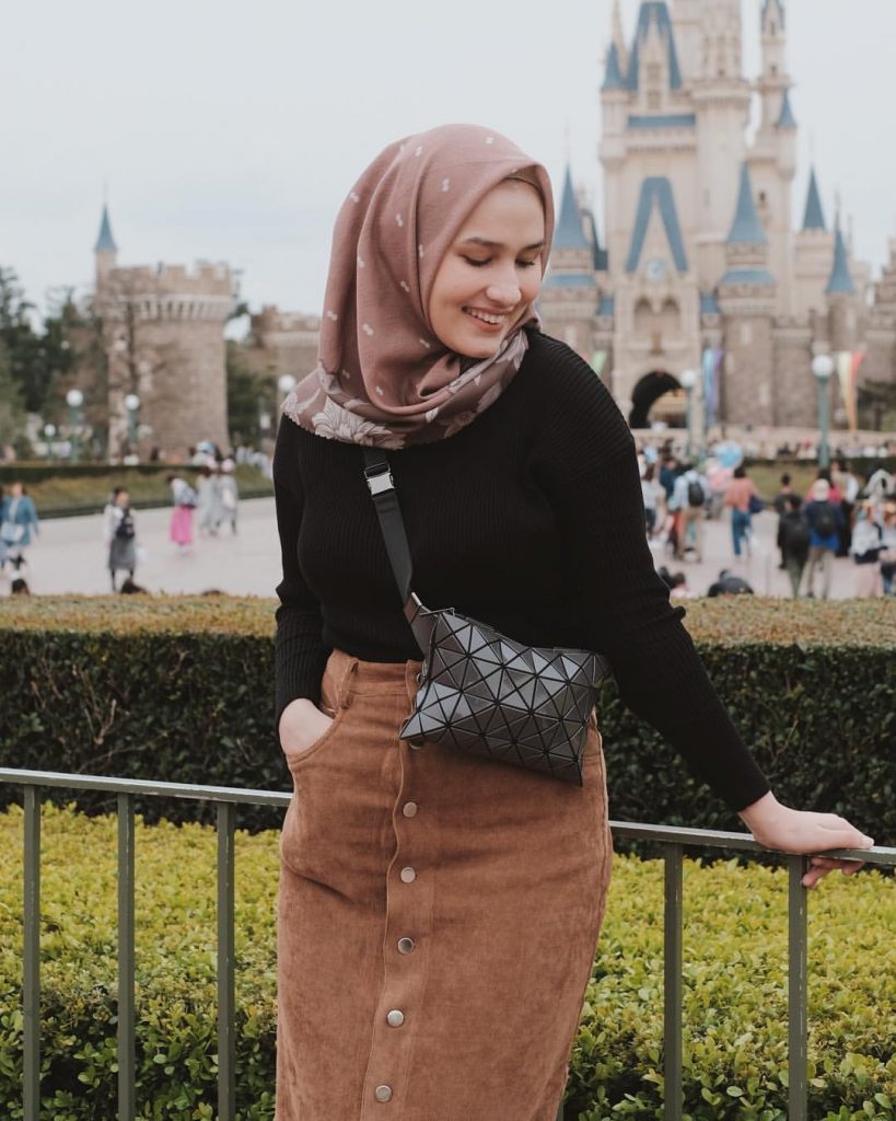 Top 100 Selebgram Hijab di Indonesia - StarNgage