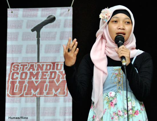 TOP 20 Komika (Stand Up Comedy) Perempuan di Indonesia - StarNgage