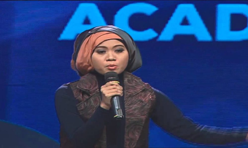 TOP 20 Komika (Stand Up Comedy) Perempuan di Indonesia - StarNgage
