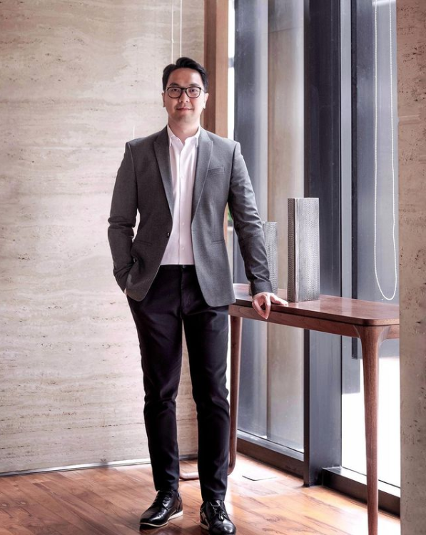 TOP 20 Influencer Bisnis di Indonesia - StarNgage